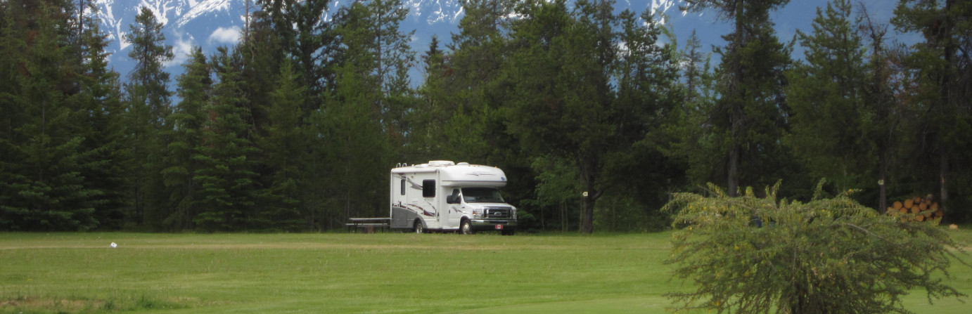 Valemount Pines Golf Club & RV Park & Campground | Camping & RVing BC