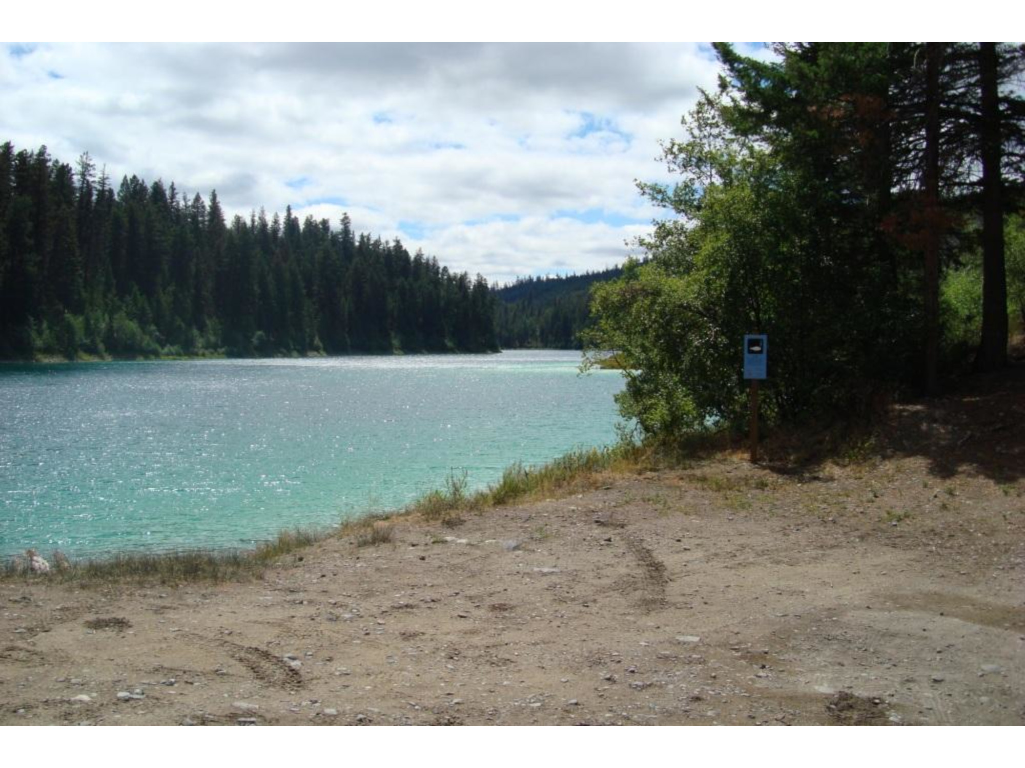 Bluey Lake | Camping & RVing BC