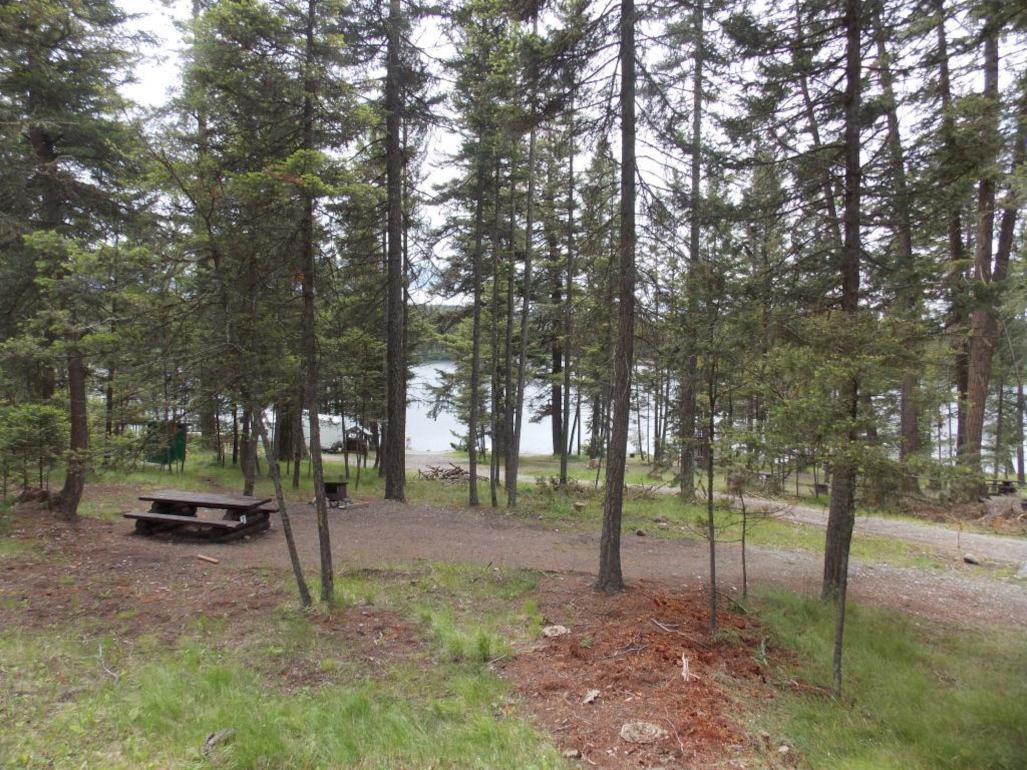 Glimpse Lake North | Camping & RVing BC