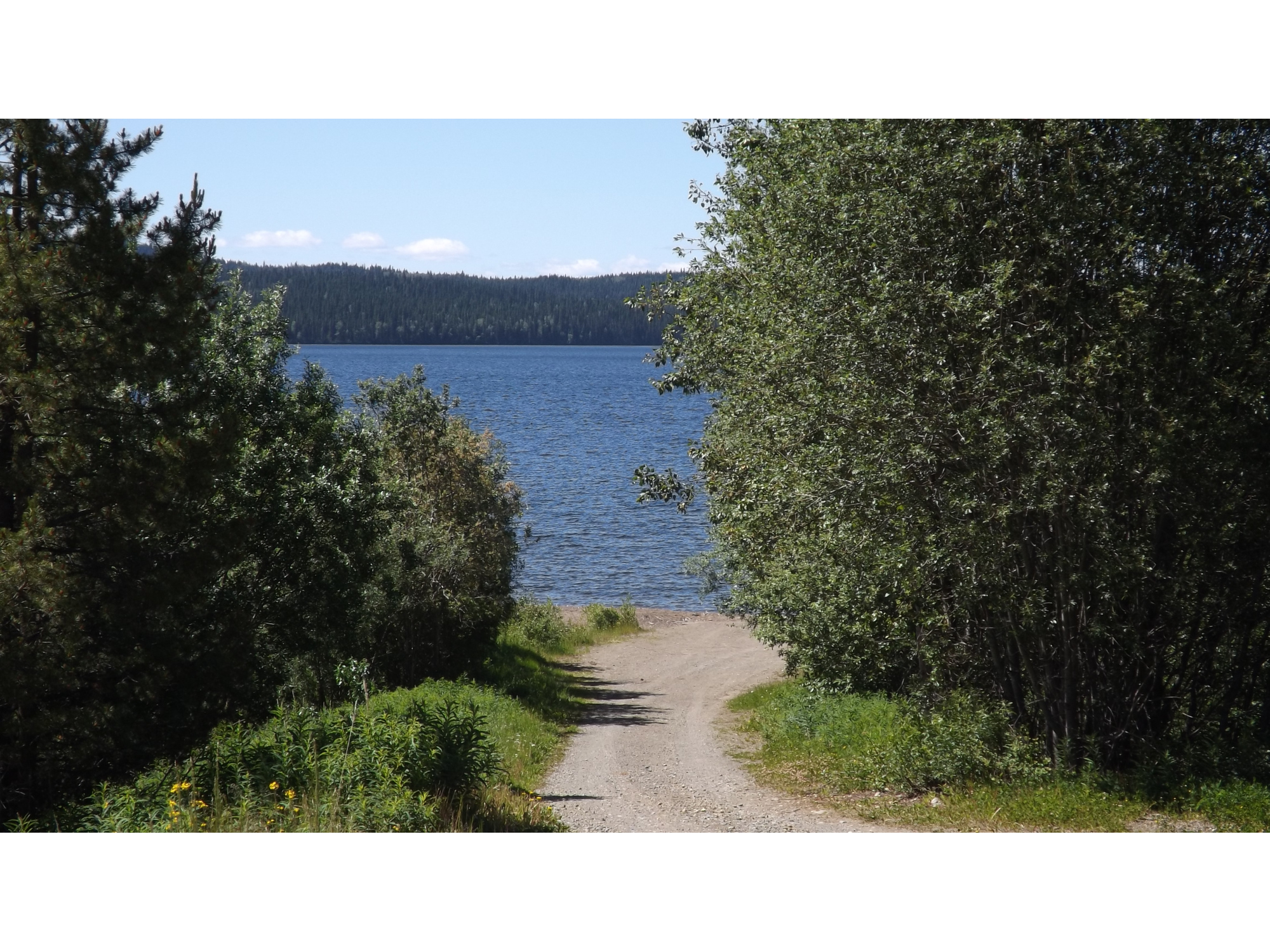 Inzana Lake | Camping & RVing BC