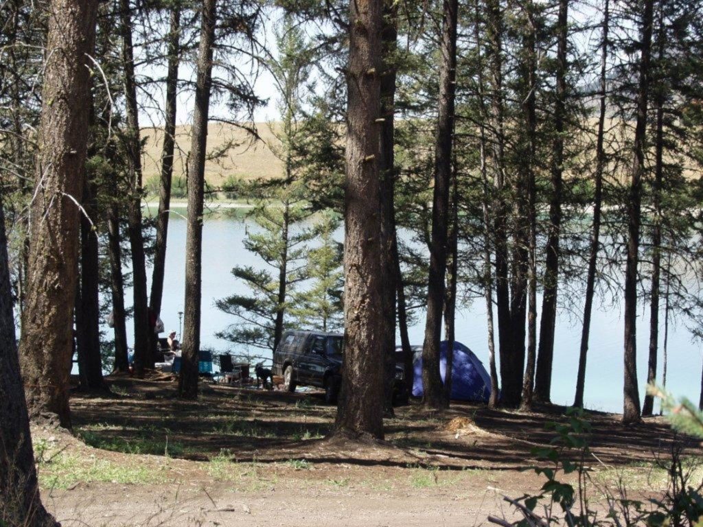 Lundbom Lake | Camping & RVing BC