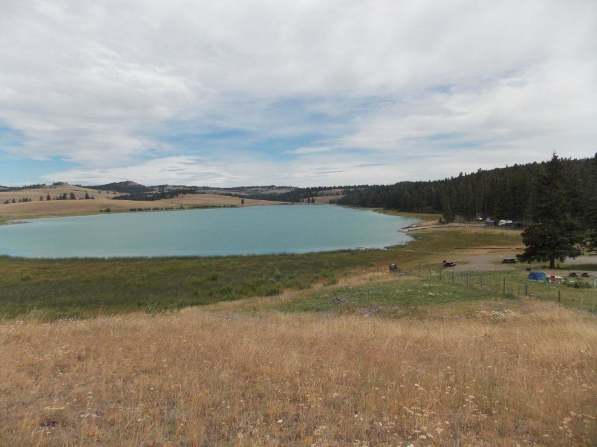 Lundbom Lake | Camping & RVing BC