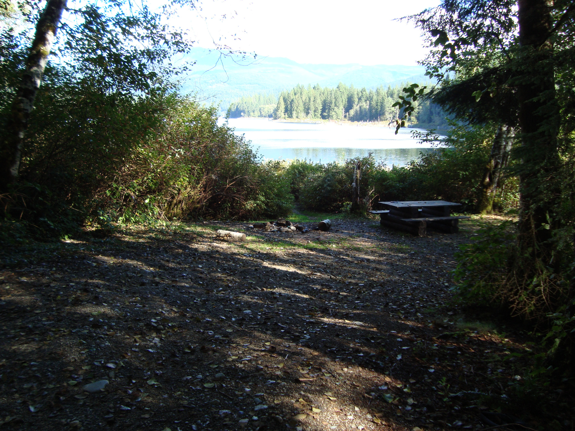 Nanton Lake | Camping & RVing BC