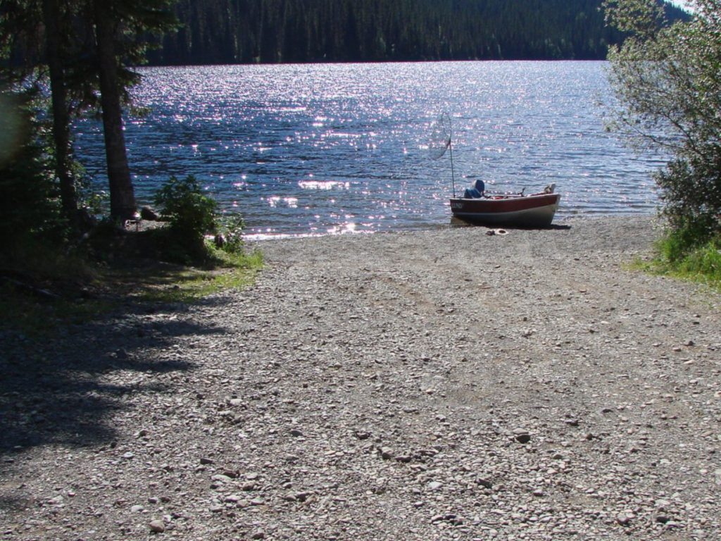 Narrow Lake East | Camping & RVing BC