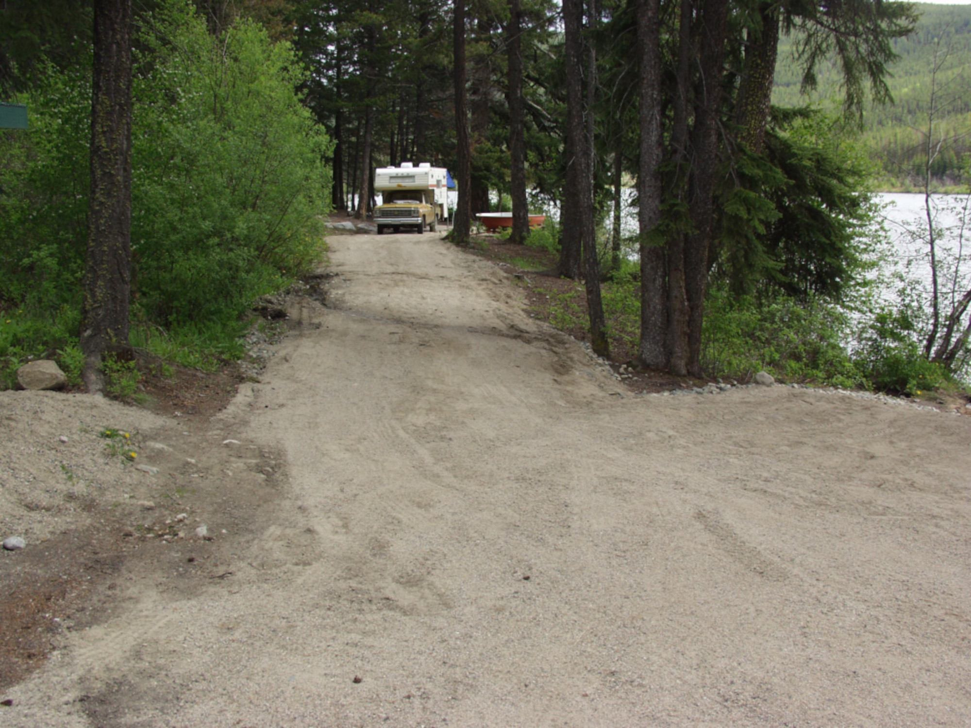 Osprey Lake North | Camping & RVing BC