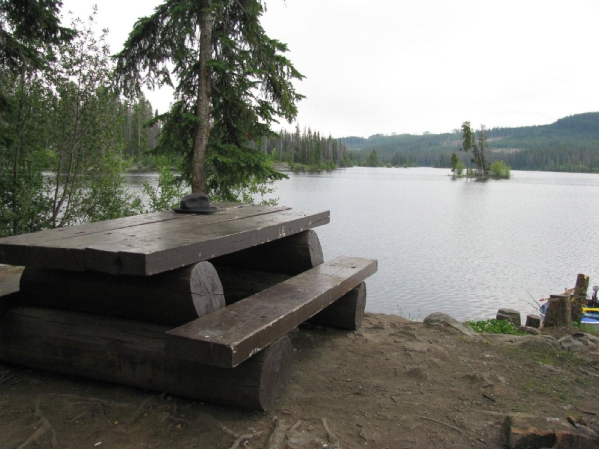 Oyama Lake | Camping & RVing BC