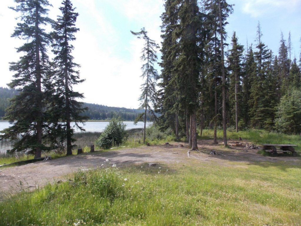 Plateau Lake | Camping & RVing BC