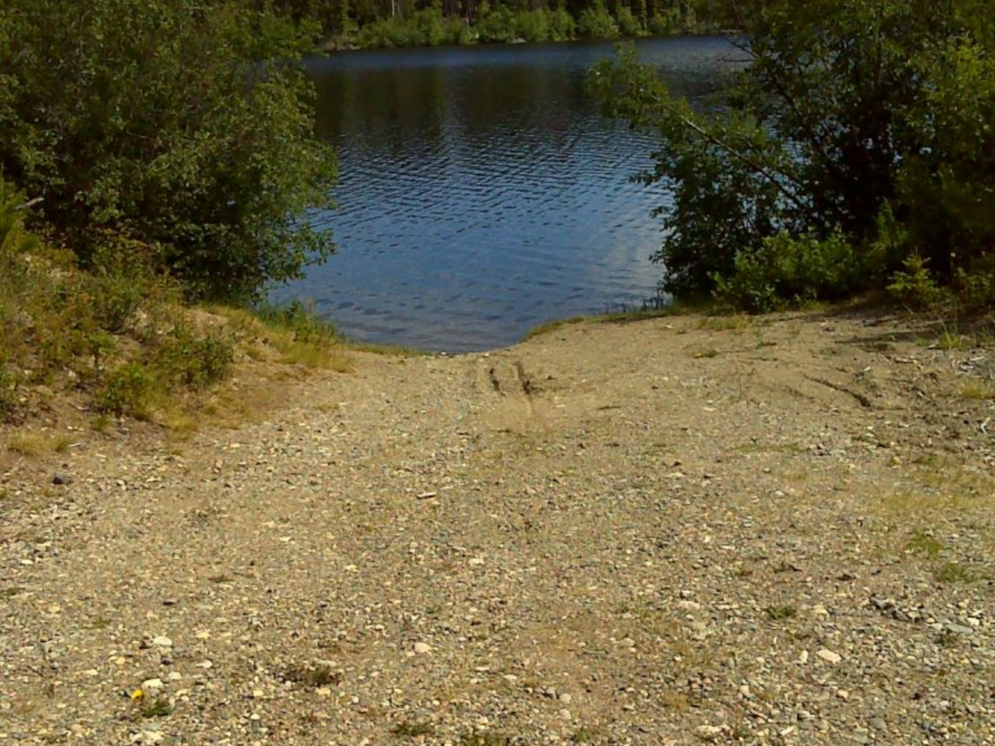 Suscha Lake | Camping & RVing BC