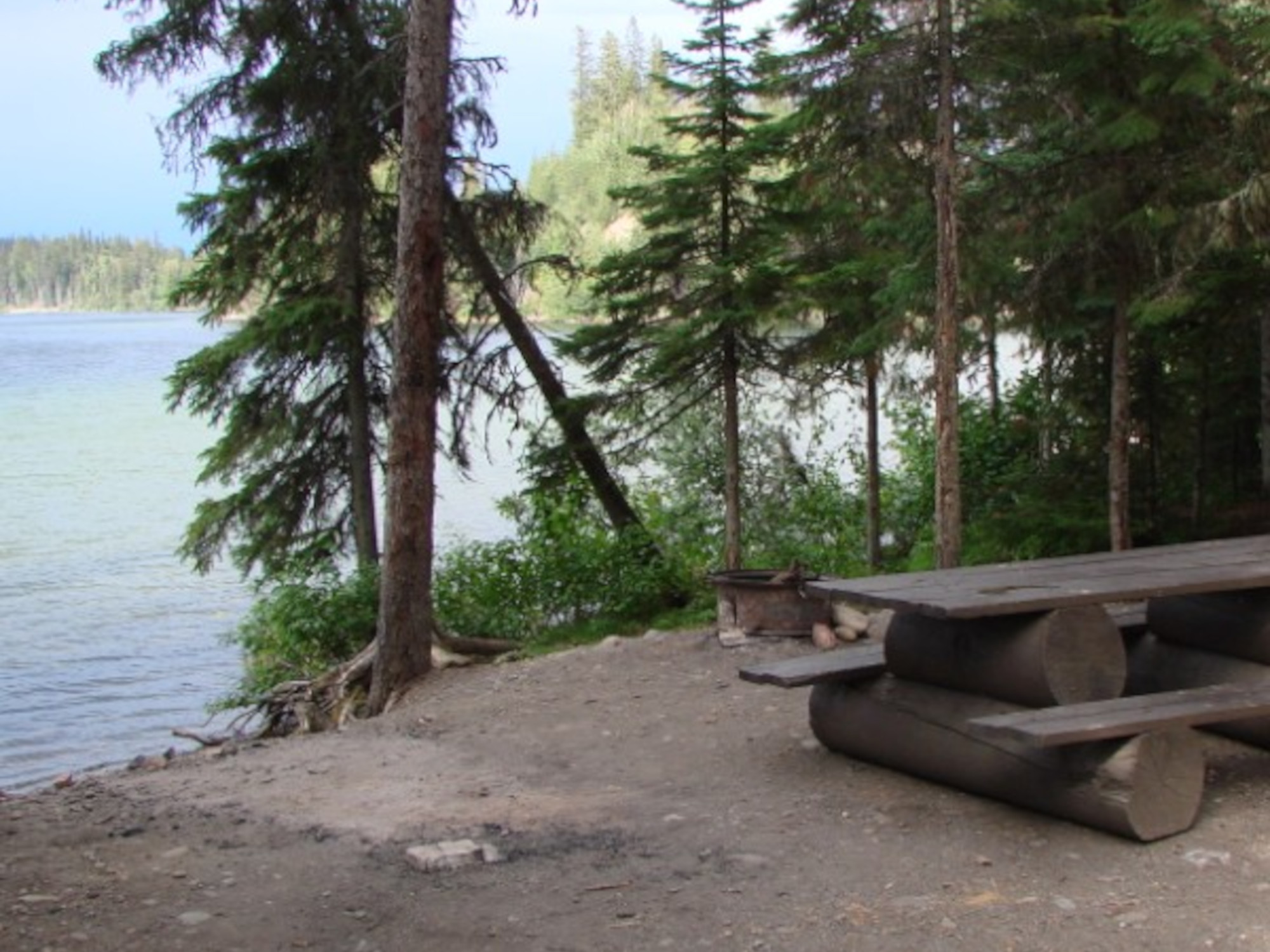 Tacheeda Lakes Middle | Camping & RVing BC