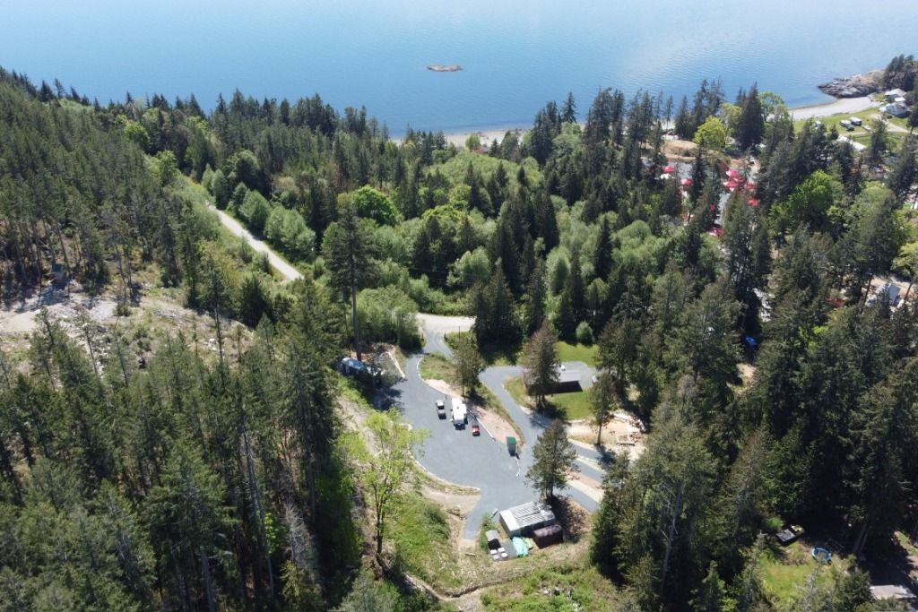 Shearwater Vista | Camping & RVing BC